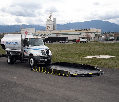 Oil Spill Containment Berm| Large Selection |AbsorbentsOnline