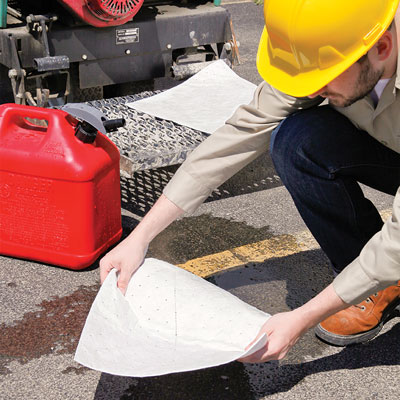 Oil Absorbent Pads | Bargain Oil Spill Rolls and Pads | AbsorbentsOnline
