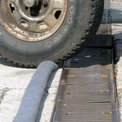 Trench Drain Filter Boom | Oil Filter Boom for Channel Drains