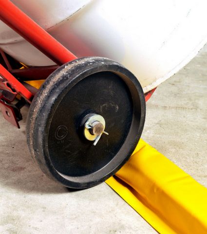 How to Build a Spill Berm Kit | Custom Spill Containment